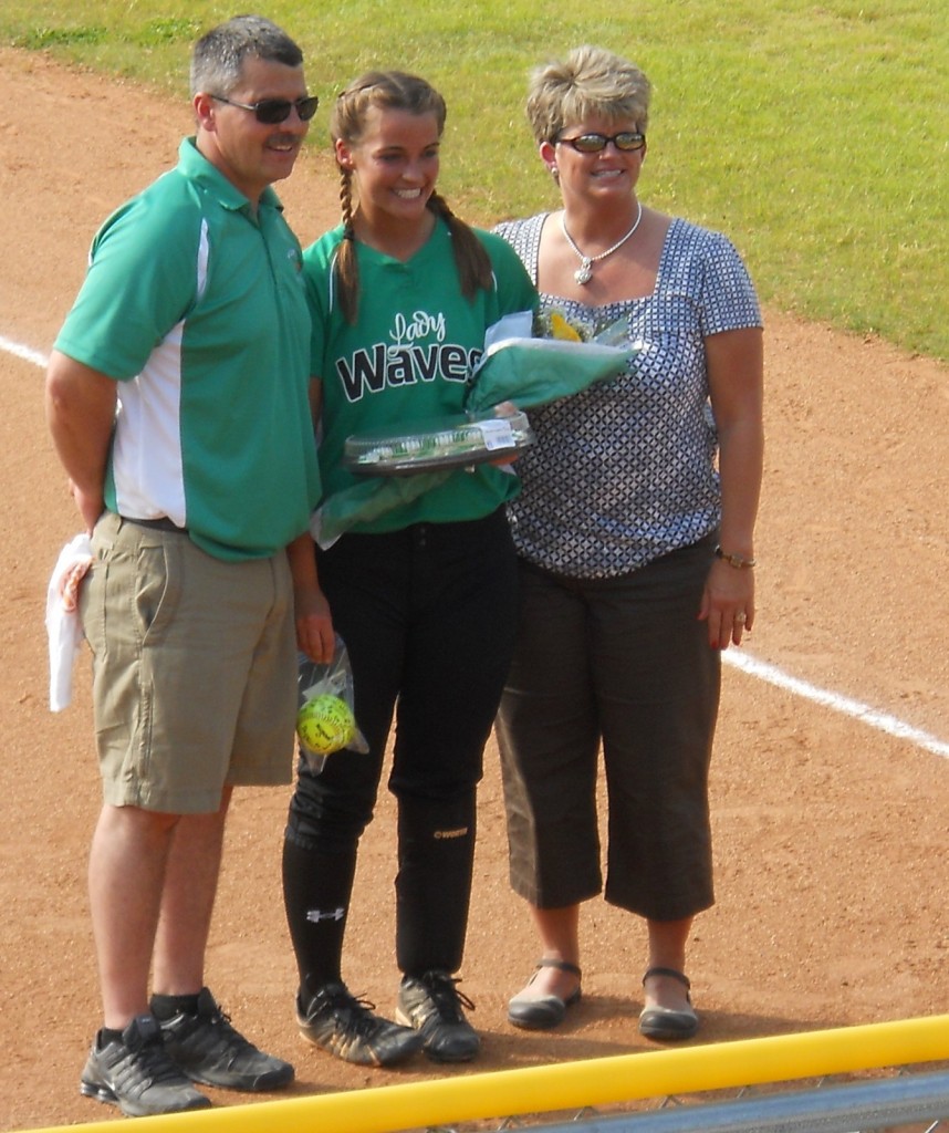 Lady Waves Win Big on Senior Day